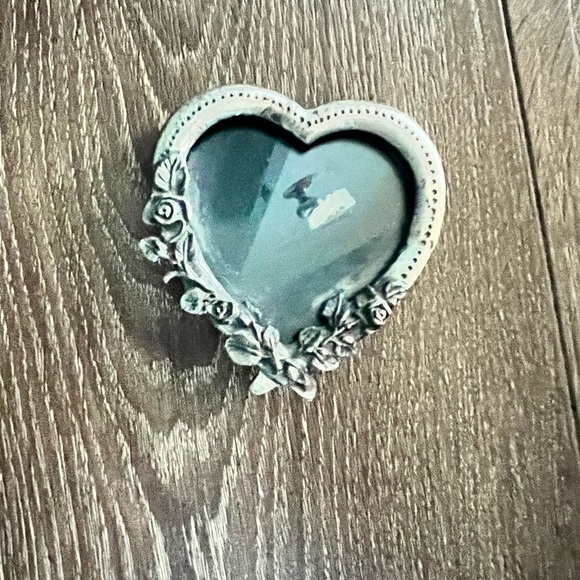 Accents | Antique Pewter Heart Frame | Poshmark